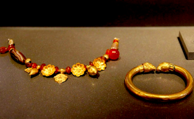 The Earliest Uses of Gold in History - RareGoldNuggets.com